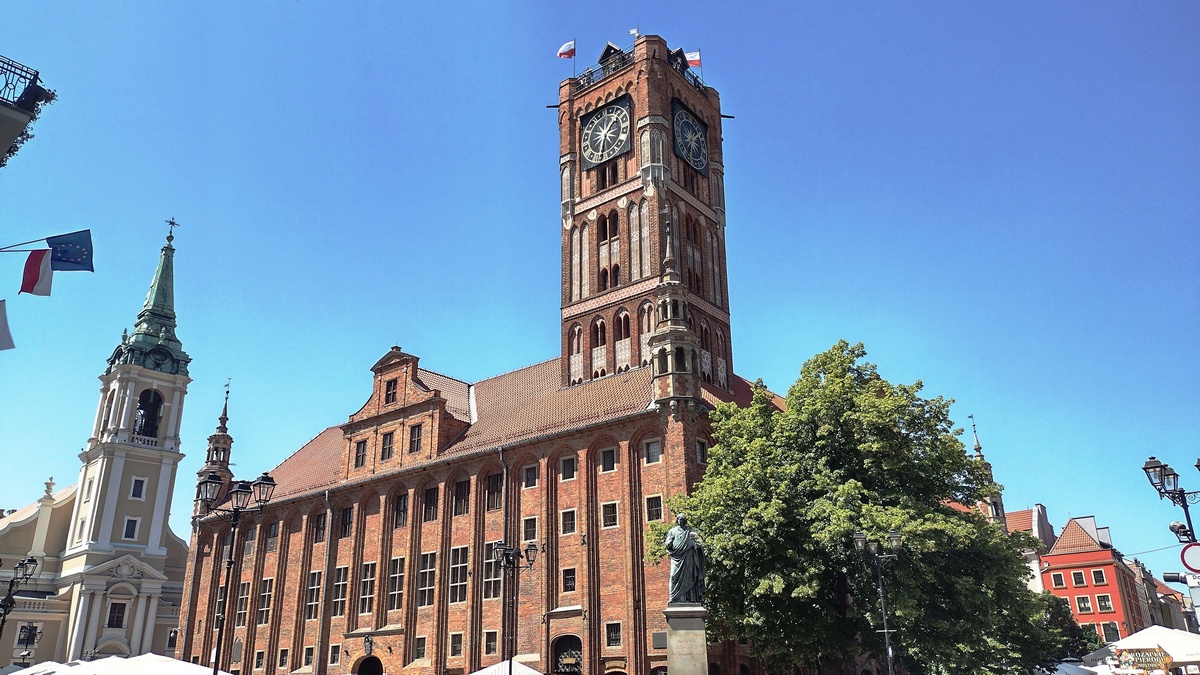 Toruń - Ratusz w mieście Kopernika - MYzwiedzaMY